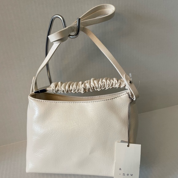 a new day | Bags | New A New Day Cream Small Purse With Detachable ...